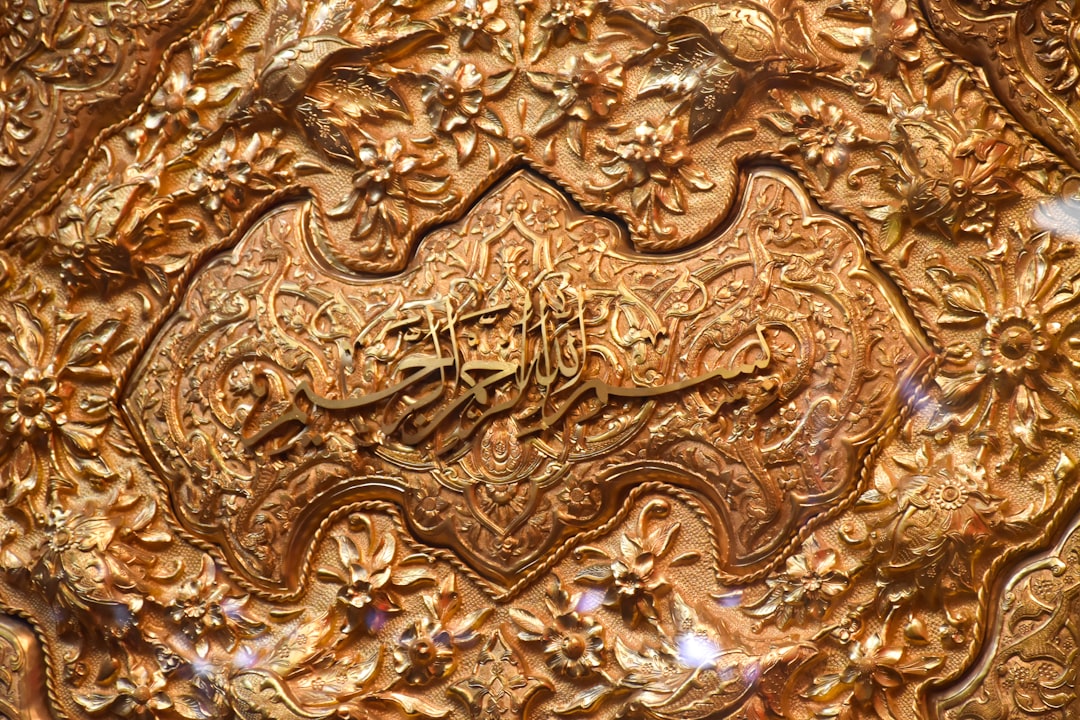 How to Buy and Store Tokenized Gold in the GCC with Shariah ...